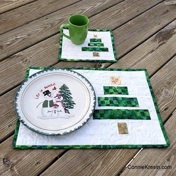 Quilted Log Cabin Placemats for Christmas - Freemotion by the River