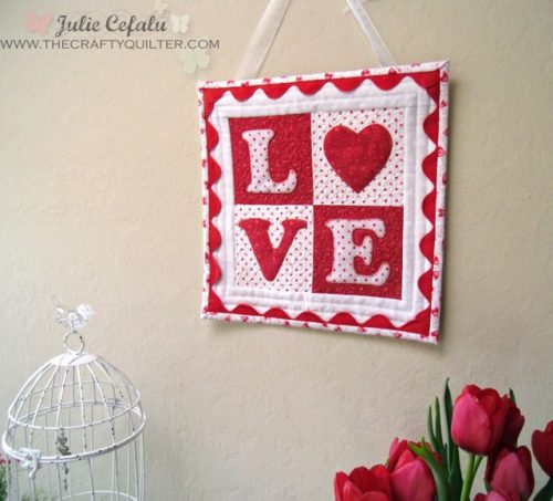 20 Free Valentine Quilt Tutorials - Freemotion by the River