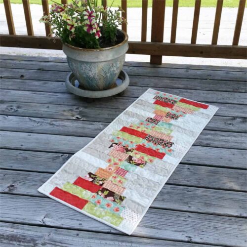 Easy 45 Degree Strip Tube Table Runner Tutorial - Freemotion by the River