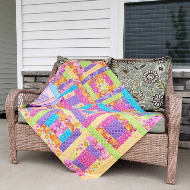 River Squares Quilt in Blue Batiks - Freemotion by the River