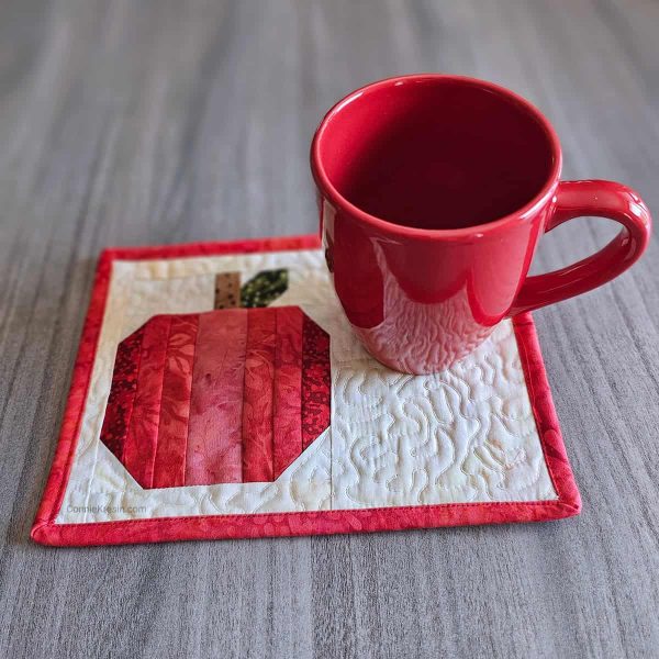 Apple Mug Rug Tutorial - Freemotion by the River