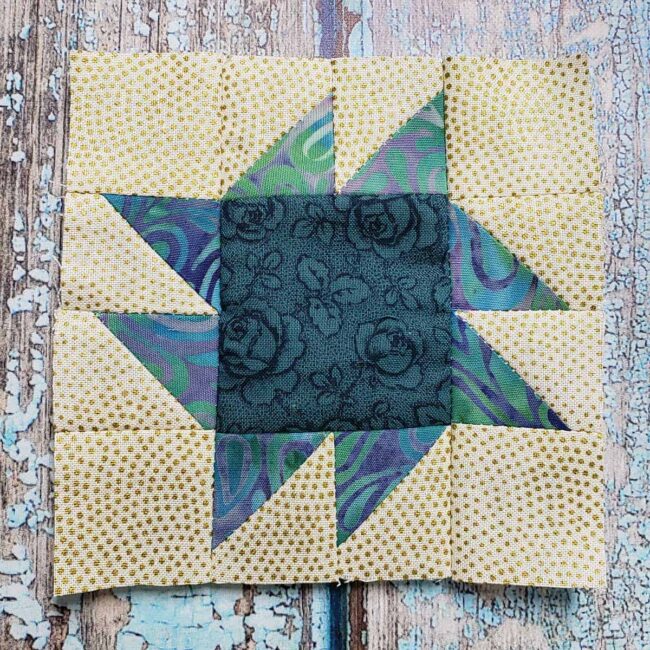 Square and Points quilt block tutorial - Freemotion by the River